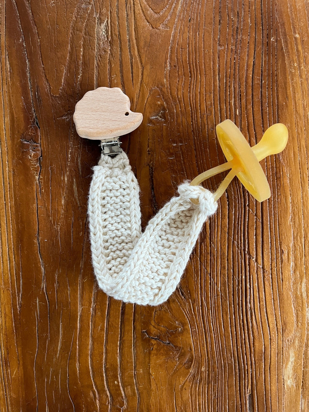 Easy Pacifier Chain Baby – easy as knit