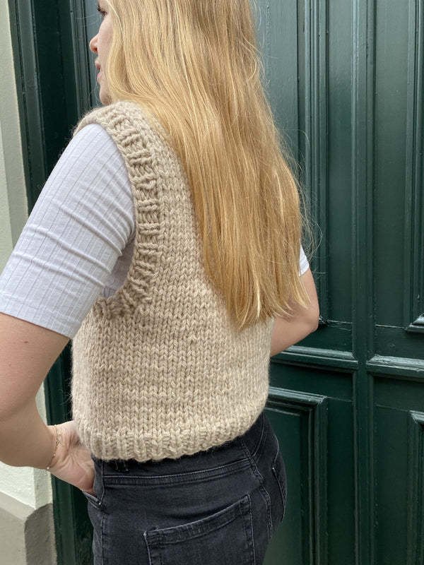 Easy Basic Vest – easy as knit